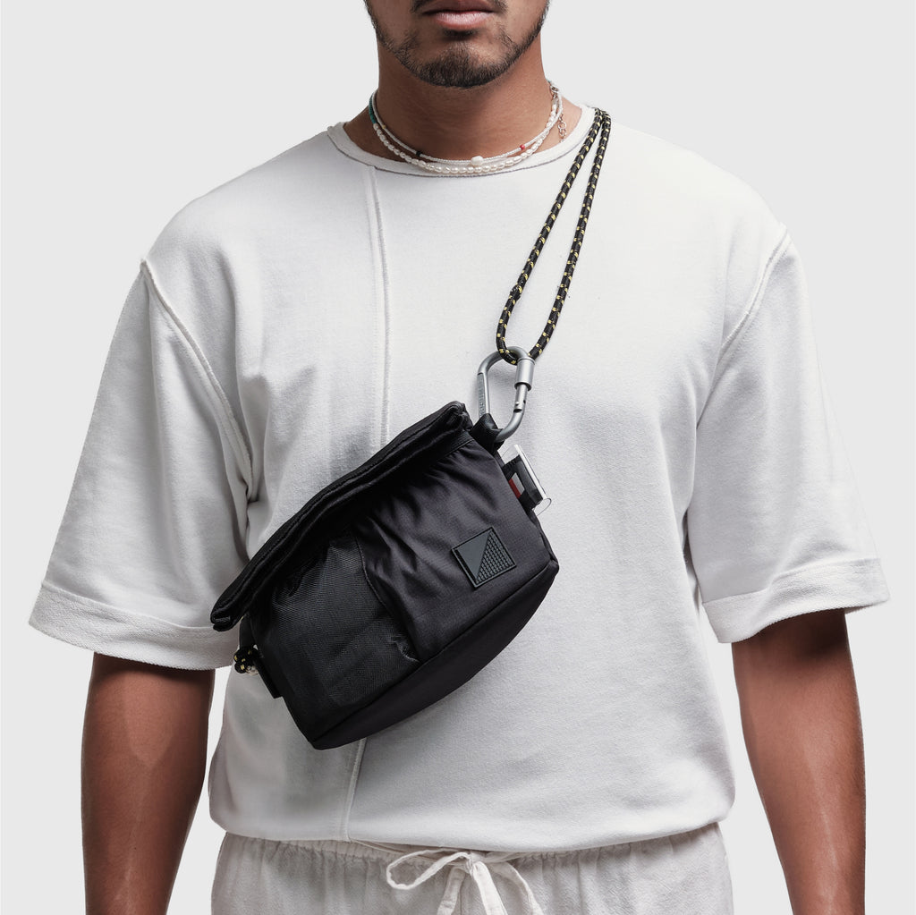 Syma Utilized Chain Sacoche – Stencil